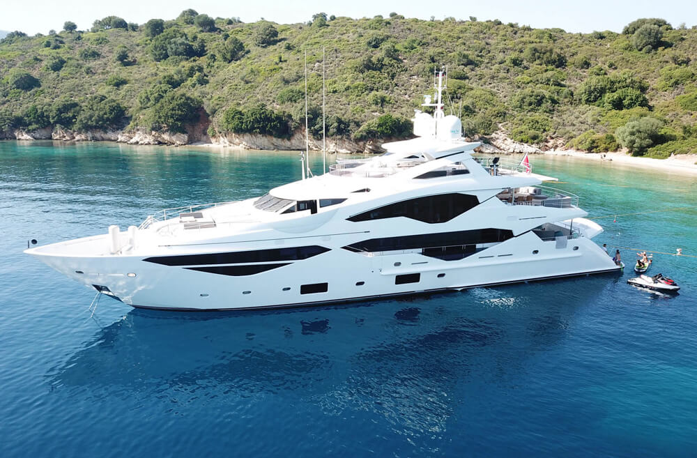 Superyachts AL - helloofmayfairinteriors.com